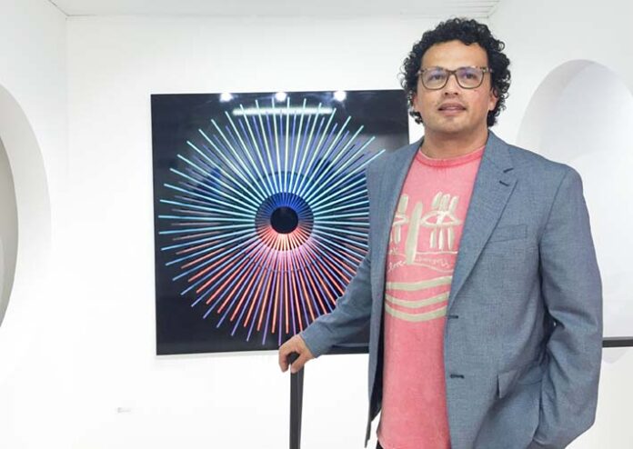 Danny Esquenazi's CromoEspectiva at Adrián Ibáñez Gallery | The City ...