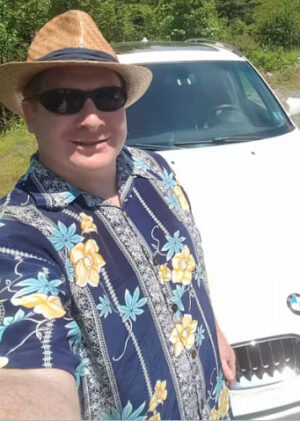 Passenger claims murder suspect Jesse Wiseman, wanted for femicide of ...