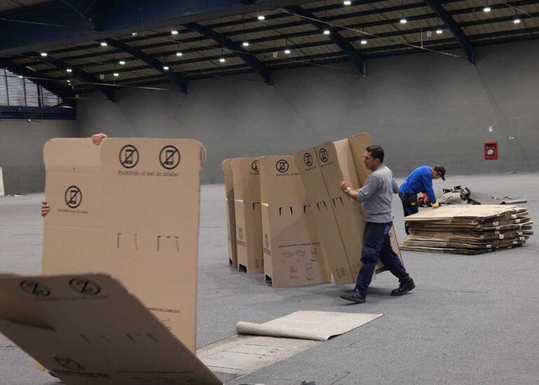 Bogotá, Colombia brace for presidential vote with dry law, security ...